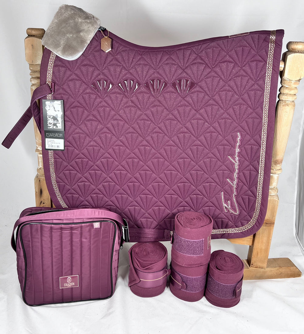 Matching Sets – Matchy Dressage